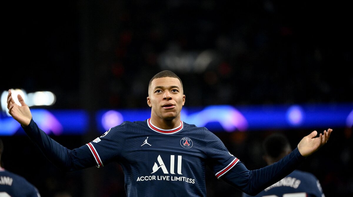 Social Media Soccer: Kylian Mbappé diventa brand ambassador di Oakley
