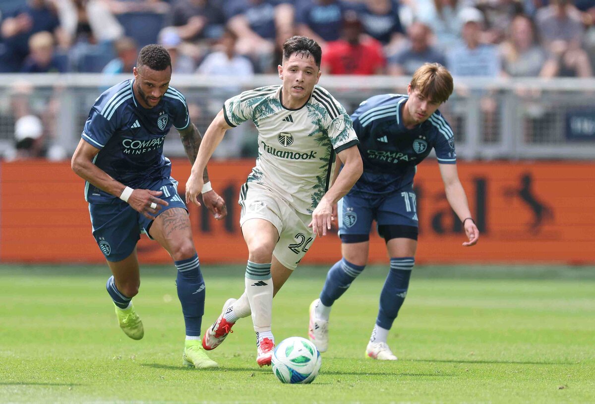 Social Media Soccer: La MLS e adidas hanno lanciato una maglia speciale