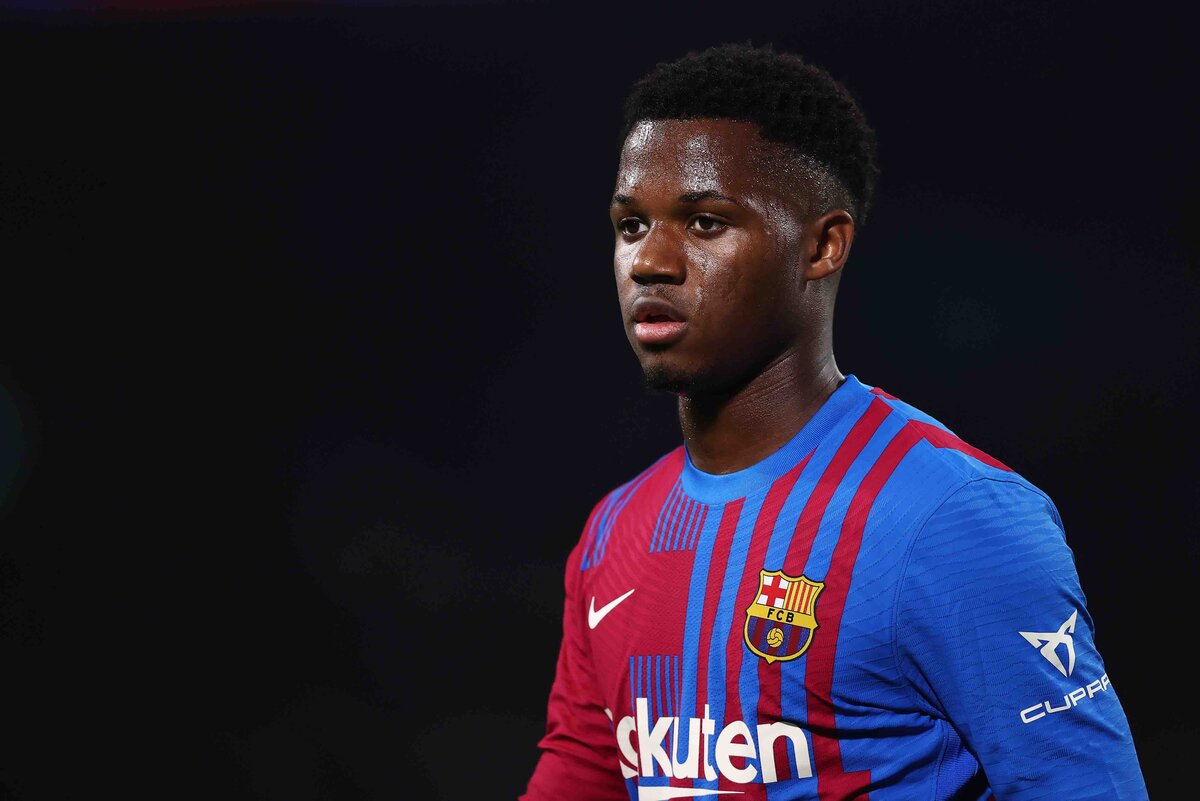 Social Media Soccer: La nuova maglia del Barcellona ispirata dalle ...